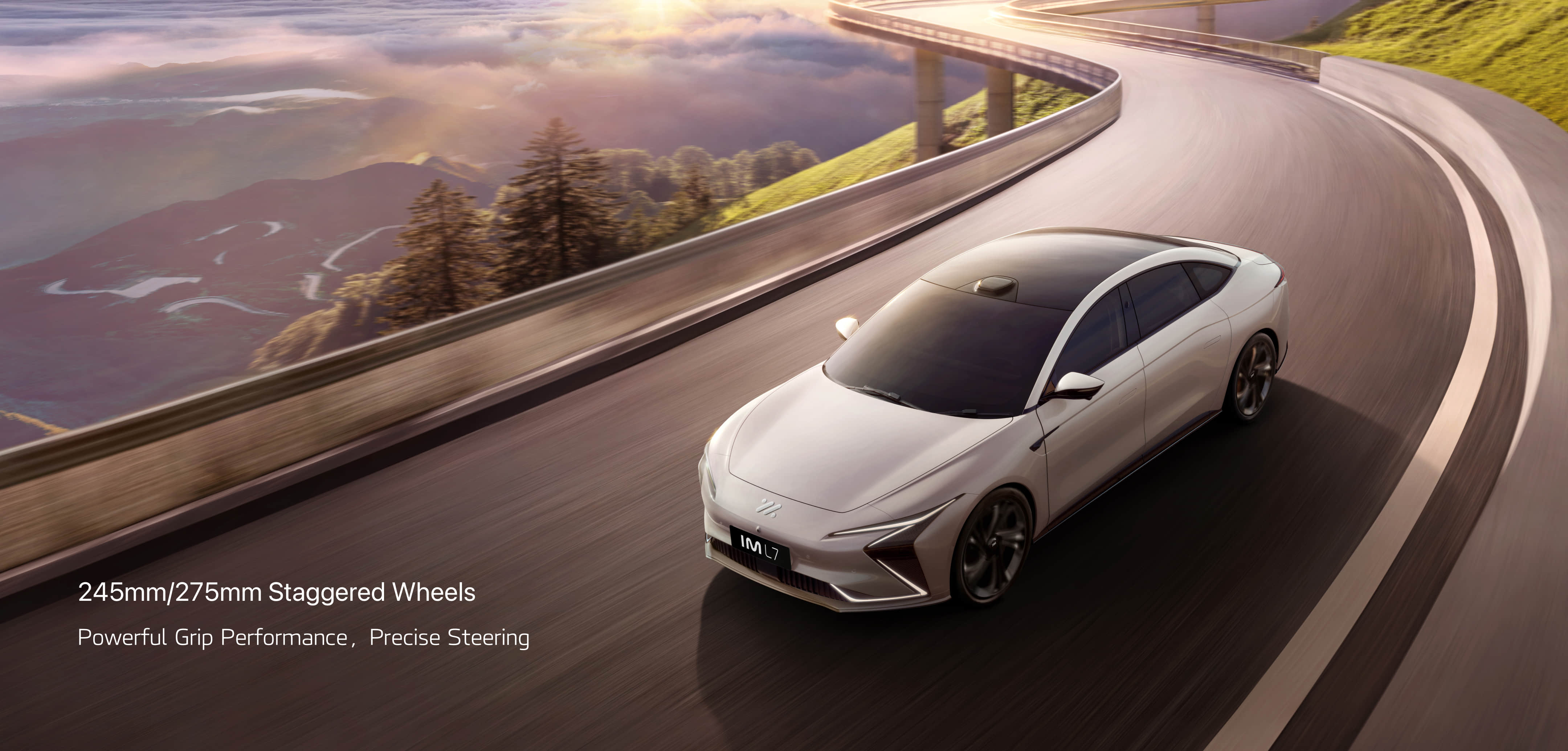IM L7 Pure Electric High Performance Sedan